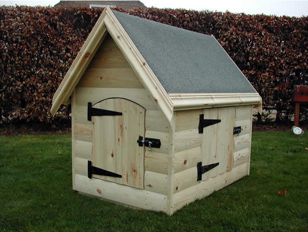 Log Lap Kennel — Timber Kings